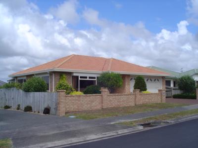 23 Kath Hopper Drive, Orewa - QV