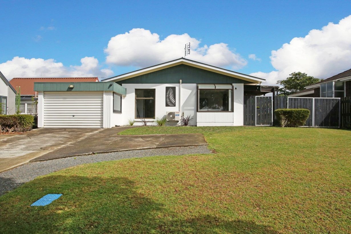 235 Queen Street, R D 3 Pokeno - QV