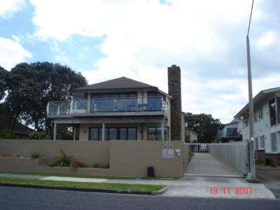 33 The Parade, Bucklands Beach - QV