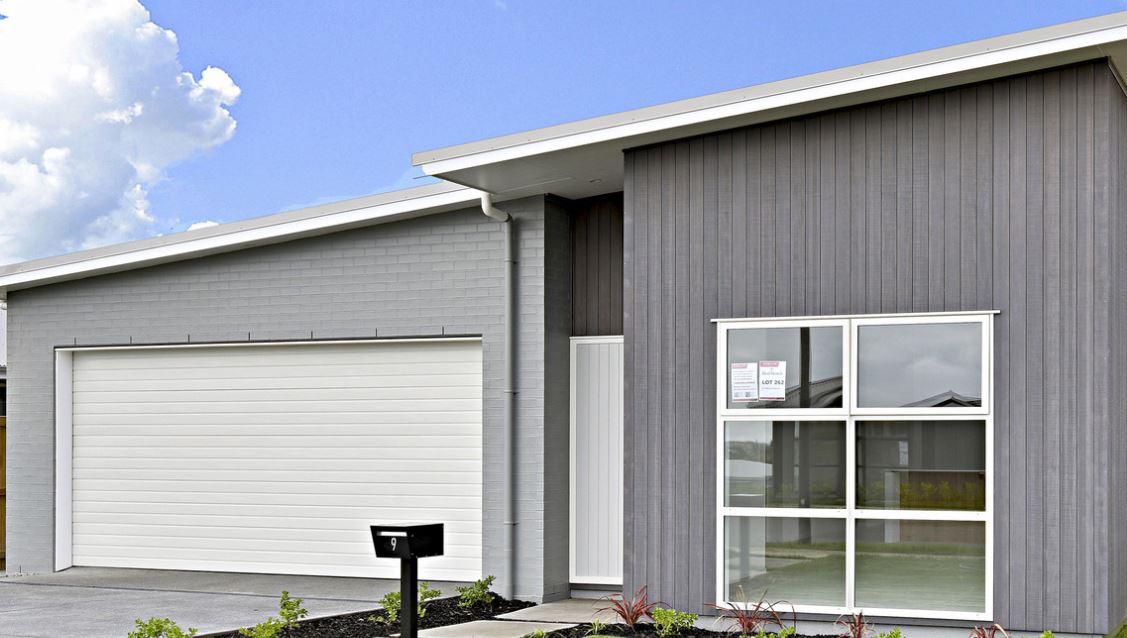 9 Taikura Avenue, Red Beach, Orewa - QV