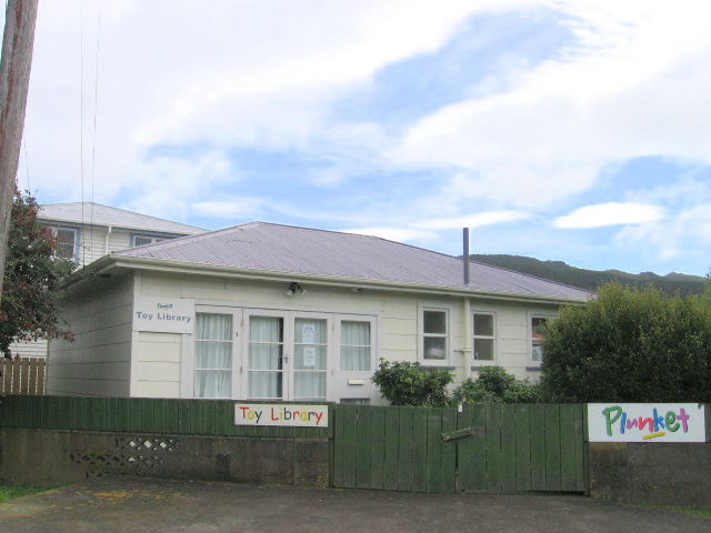 3 Oxford Street, Tawa, Wellington - QV