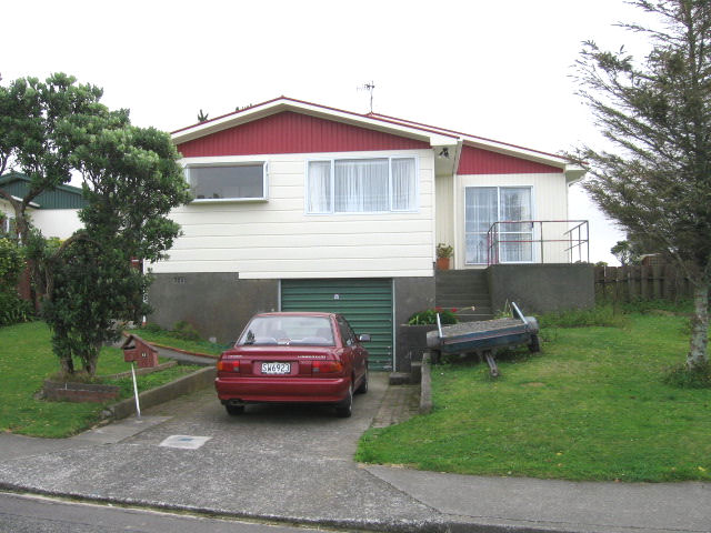 6 Cheyne Walk, Newlands, Wellington - QV